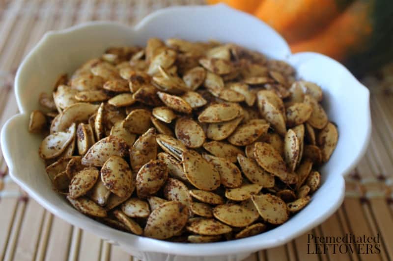 How to Roast Acorn Squash Seeds & Roasted Acorn Squash Recipe
